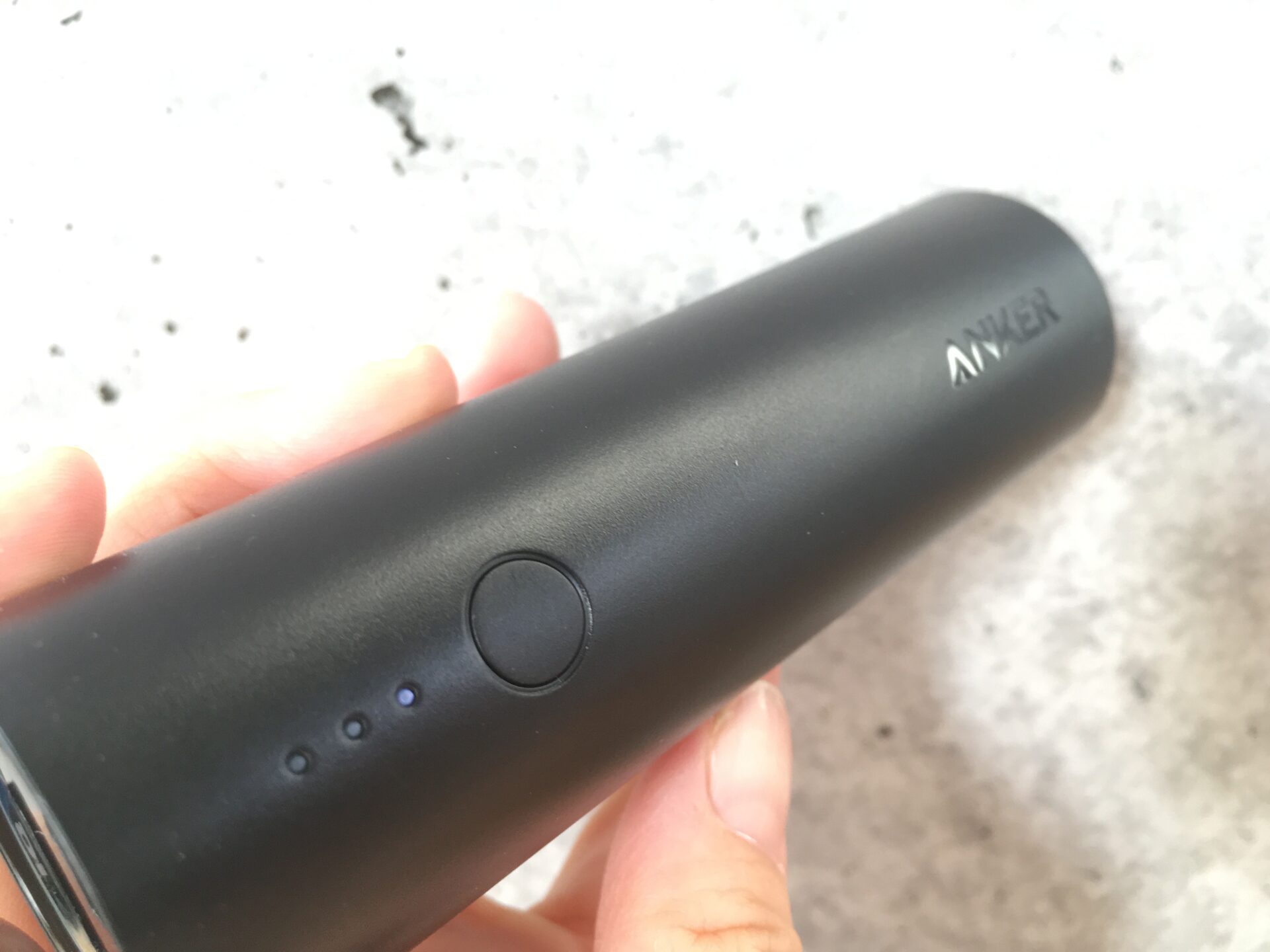 Anker PowerCore5000mAhモバイルバッテリー使用レビュー | ないすアイテムないすライフ